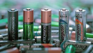 CAMERA FLASH BATTERIES EXPLAINED - Pixelife